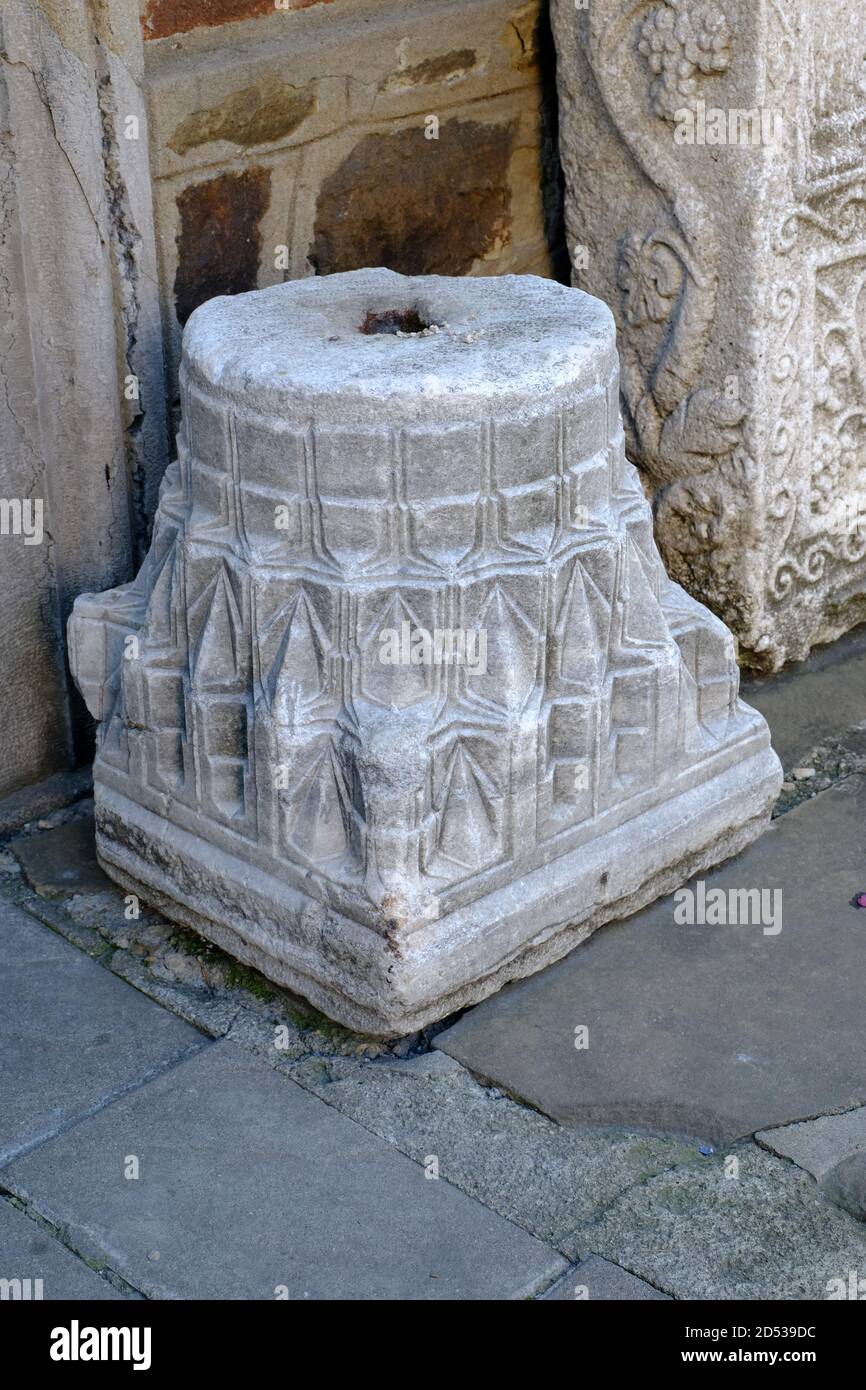 Roman Architecture Details Stock Photo - Alamy