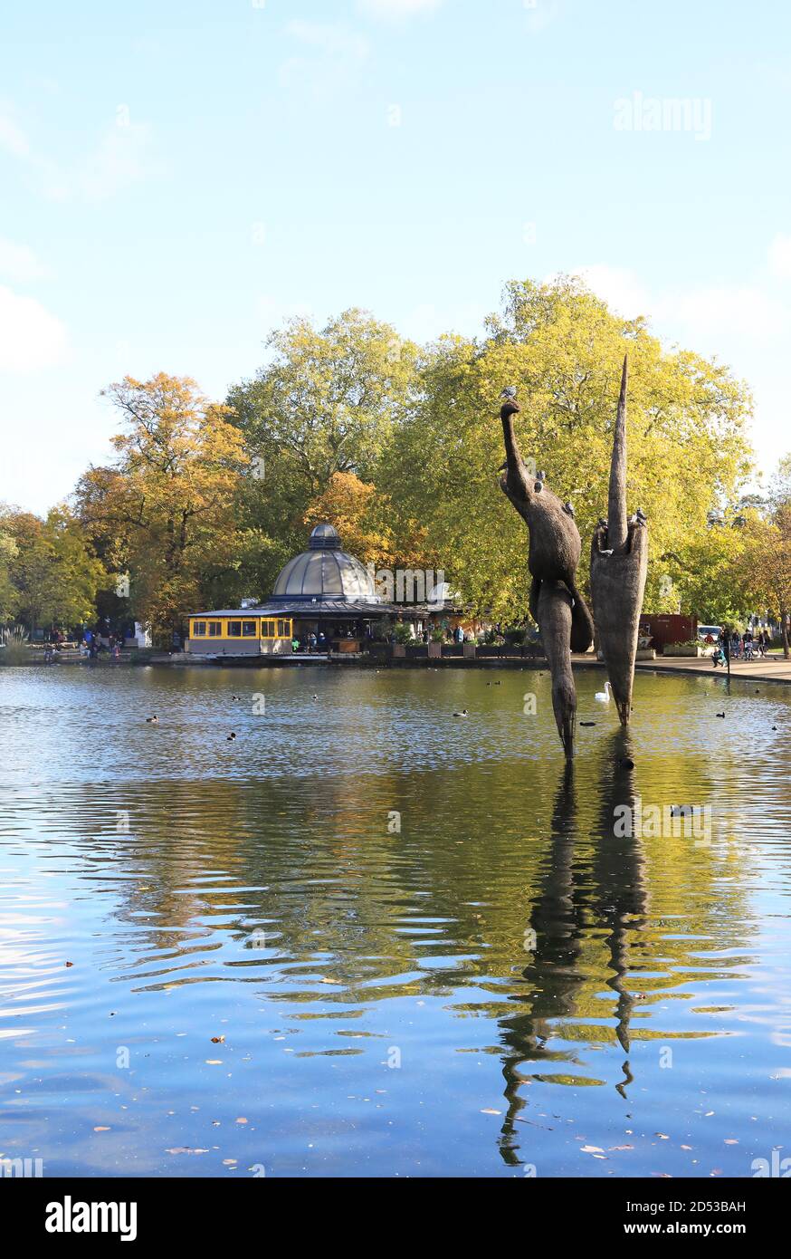 Victoria park hackney autumn hi-res stock photography and images - Alamy