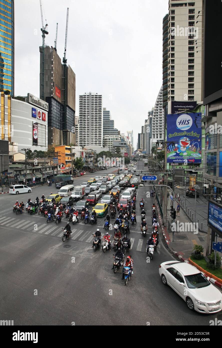 Asok Montri Road at Watthana District of Bangkok. Kingdom of Thailand ...