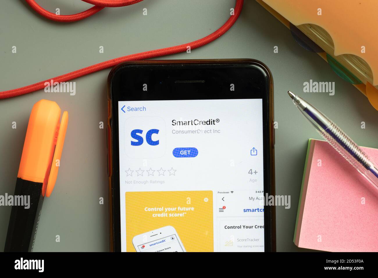 Smartcredit hi-res stock photography and images - Alamy