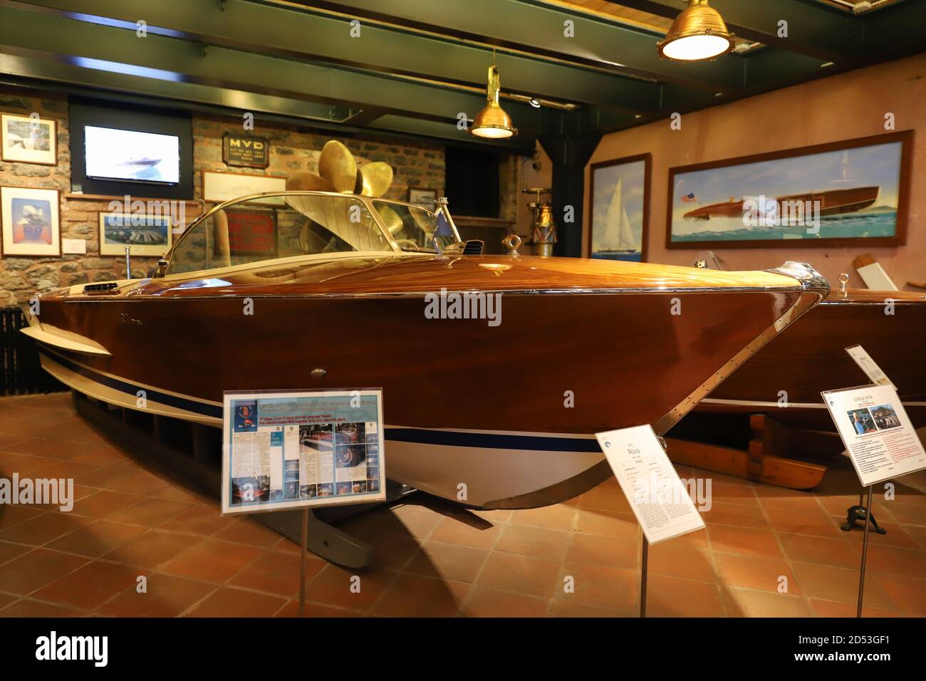 ISTANBUL, TURKEY - SEPTEMBER 20, 2020: Classic speed boat in Rahmi M ...