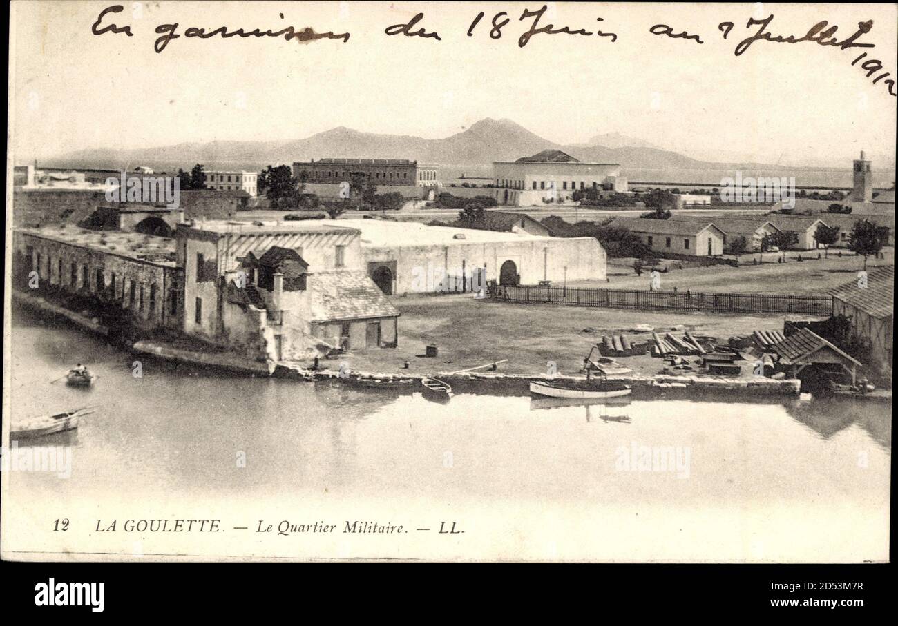 Le quartier militaire hi-res stock photography and images - Alamy