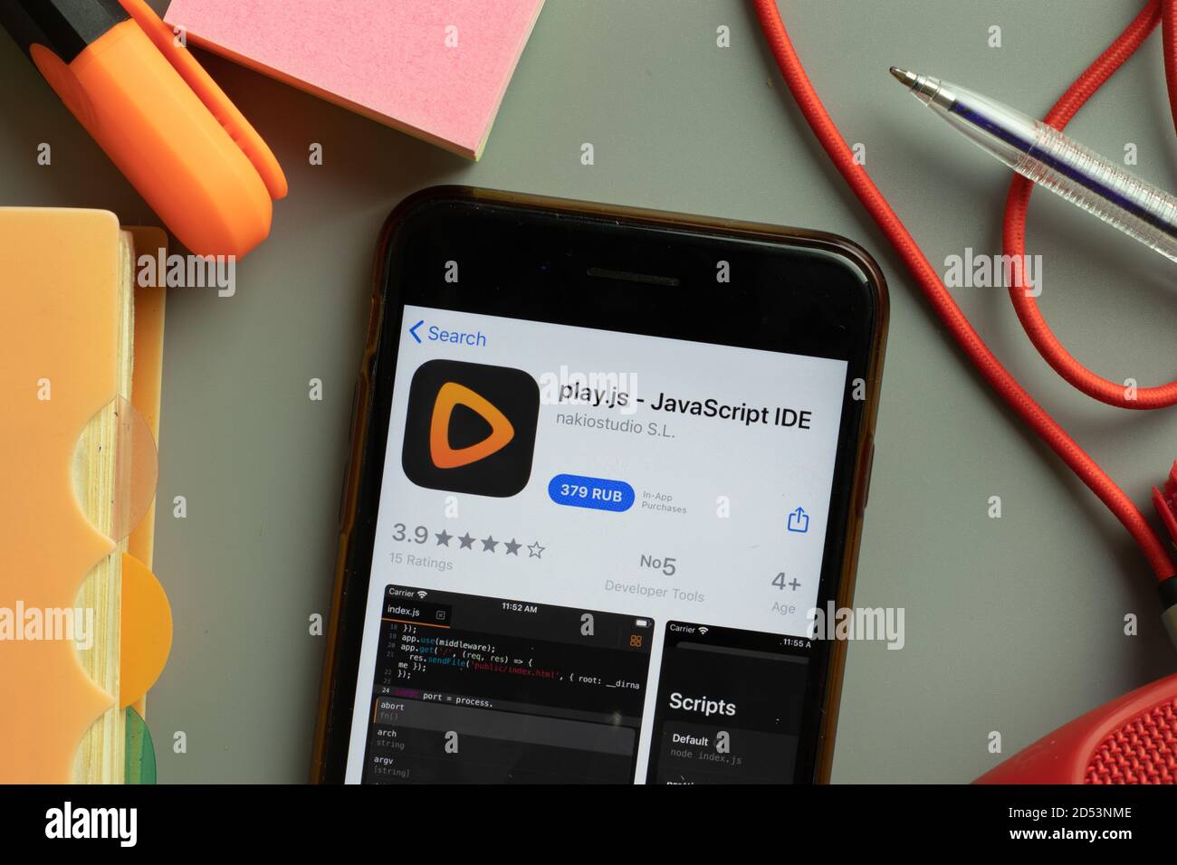 New York, USA - 28 September 2020: play.js JavaScript IDE mobile app ...