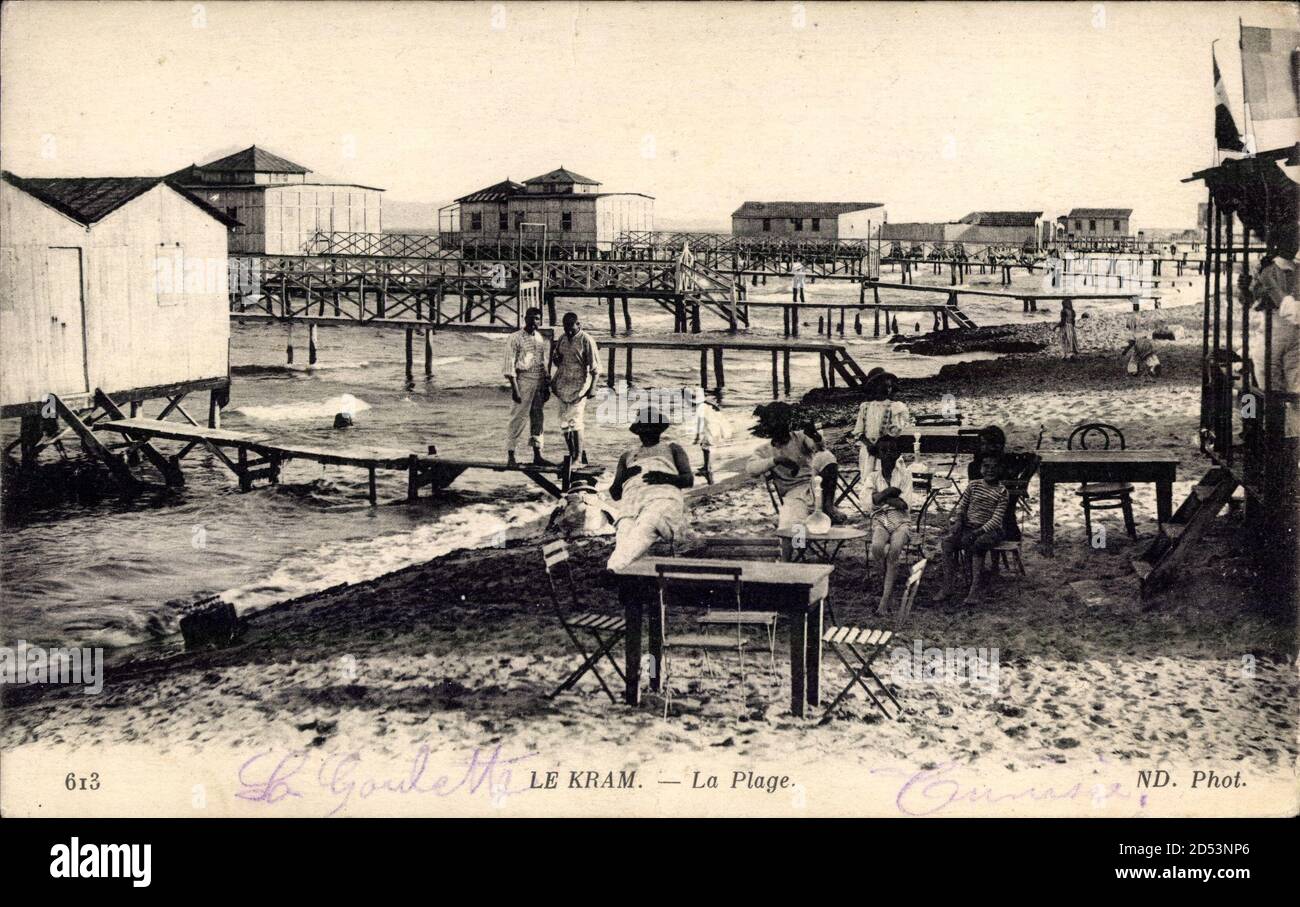 Le Kram Tunesien, La Plage, Strand, Steghäuser, Stühle, Tische | usage ...