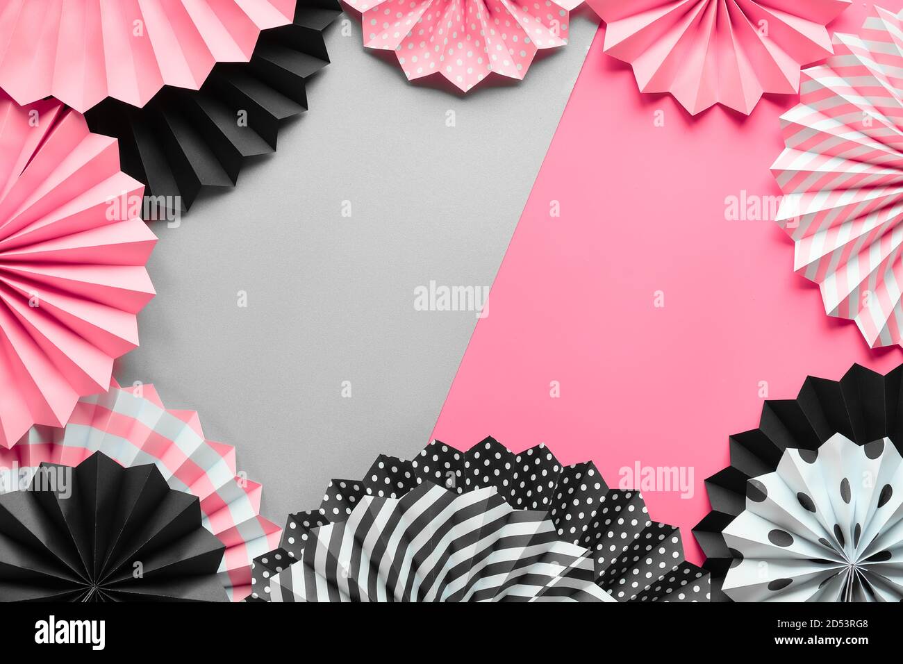 Black and white polka hi-res stock photography and images - Alamy