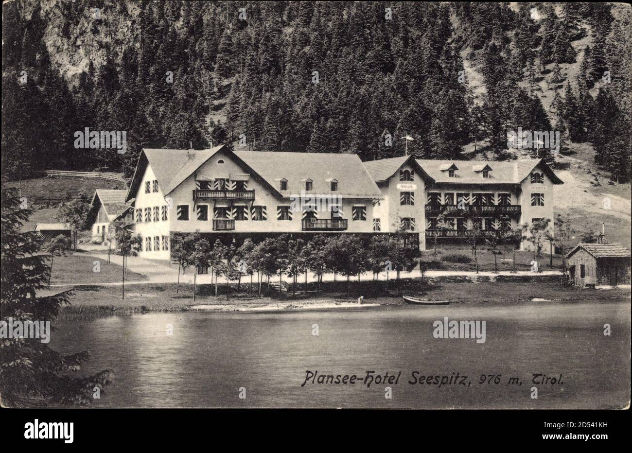 Seespitz Tirol, Blick vom Wasser auf das Plansee Hotel | usage ...