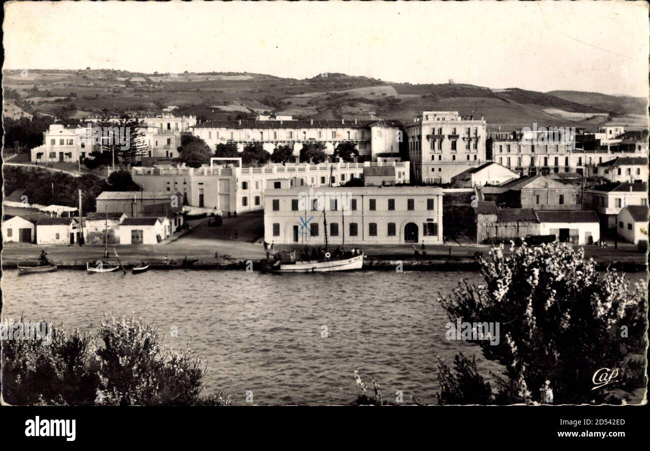 Cherchell Algerien, La port devant la Douane, Hafenansicht | usage ...