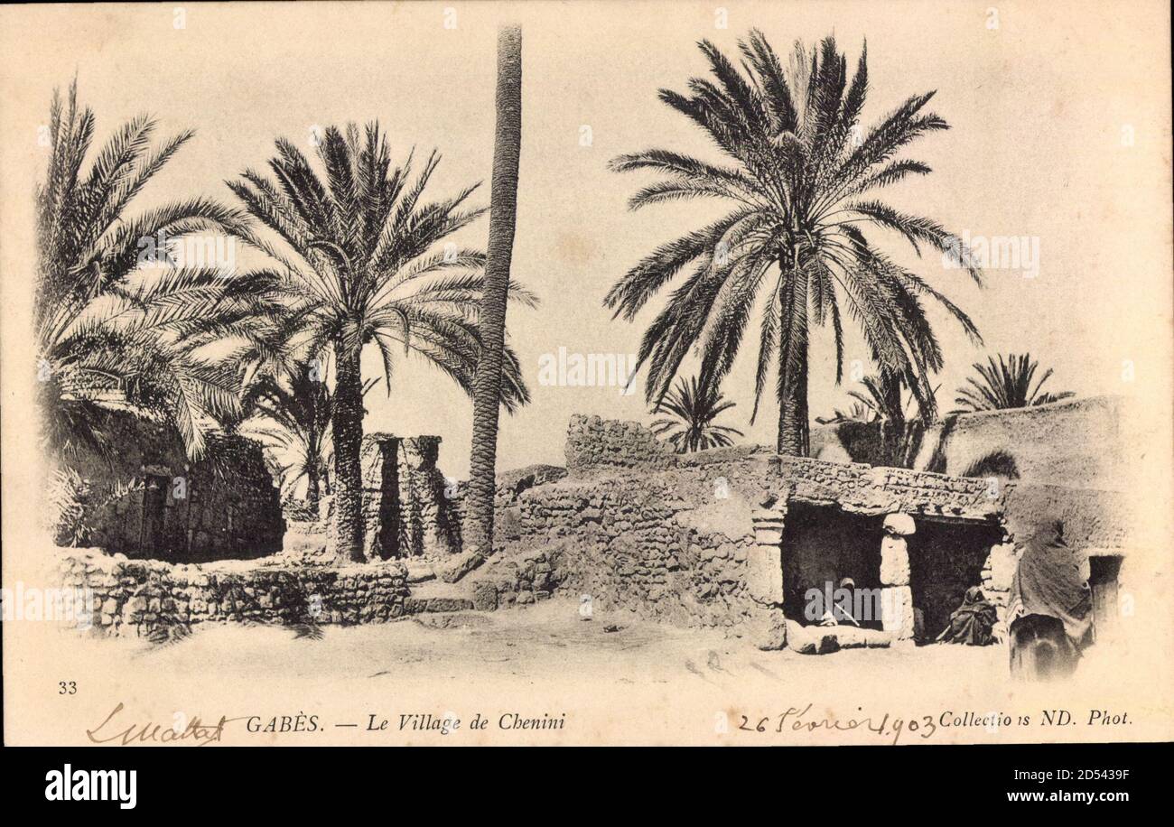 Gabès Tunesien, Le Village de Chenini, Partie im Dorf, Palmen | usage ...