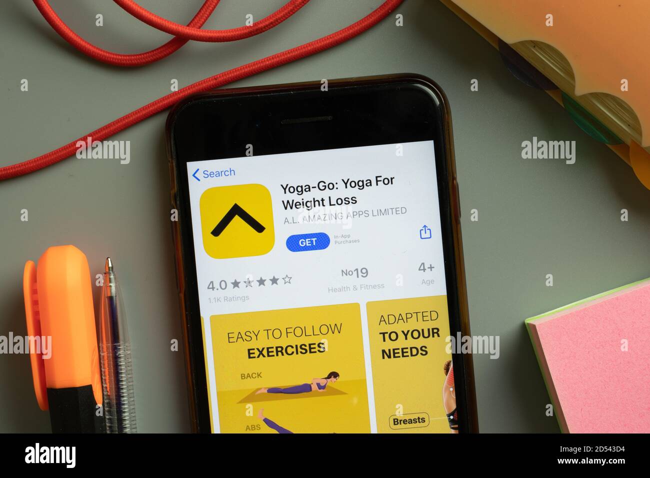 Yoga go app hi-res stock photography and images - Alamy