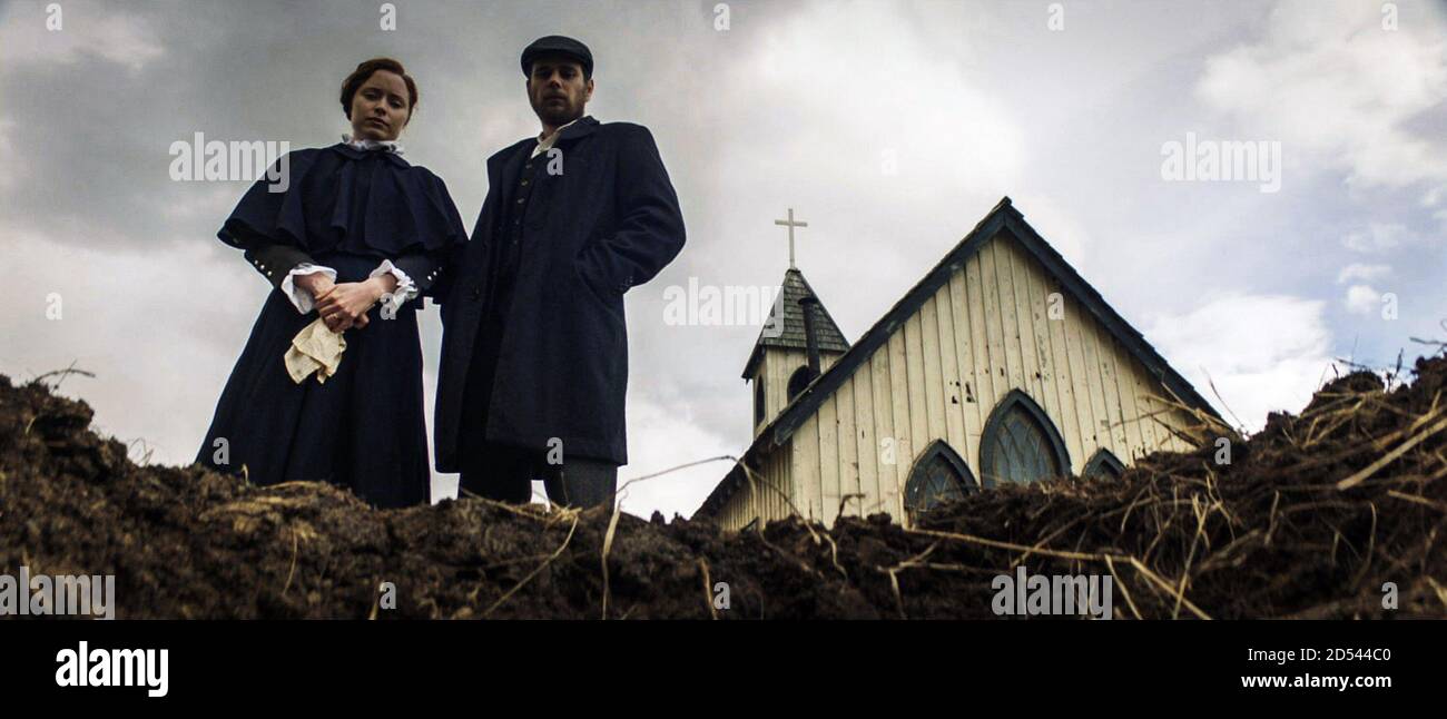 THE CURSE OF AUDREY EARNSHAW, from left: Hannah Emily Anderson, Jared ...