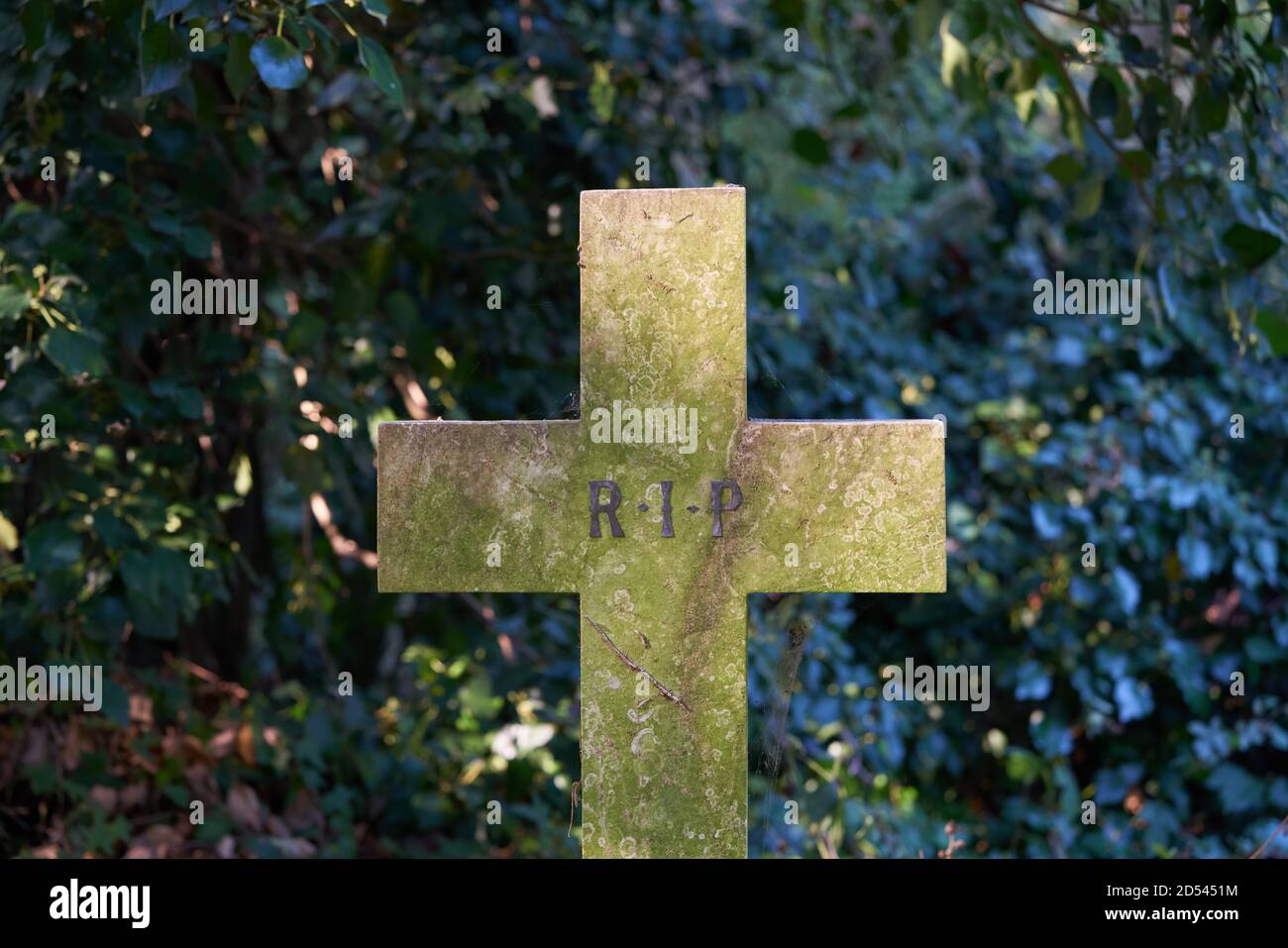 gravestone. Death RIP. symbol of death Stock Photo - Alamy