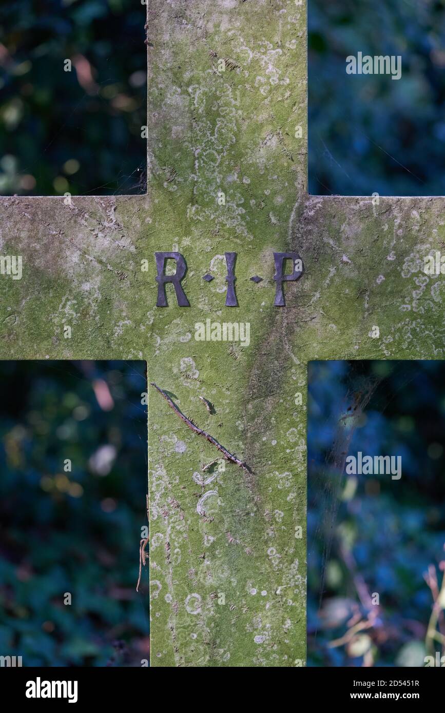 gravestone. Death RIP. symbol of death Stock Photo - Alamy