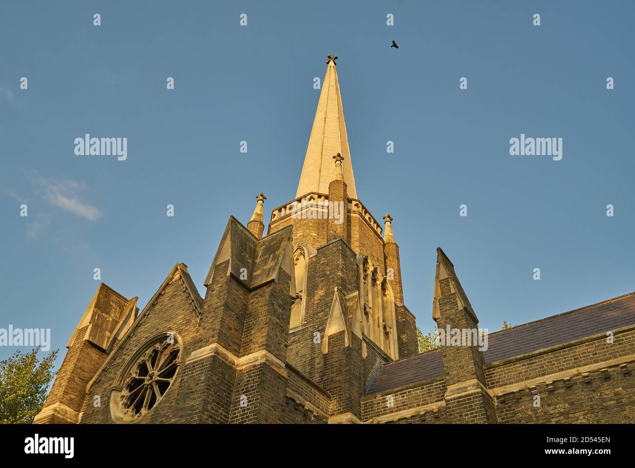 Old chapel abbney park cemetery hi-res stock photography and images - Alamy