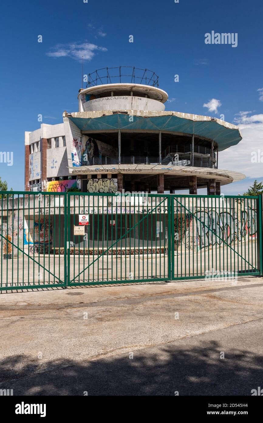 Parque ecologico de monsanto hi-res stock photography and images - Alamy