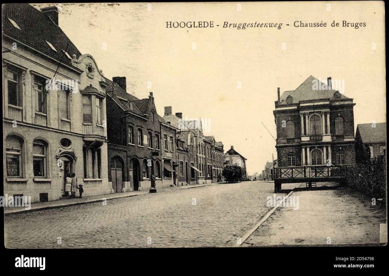 Hooglede Westflandern, Bruggesteenweg, Häuser | usage worldwide Stock ...