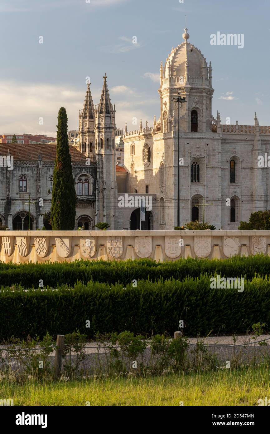 Beautiful view to old historic city buildings in central Lisbon ...