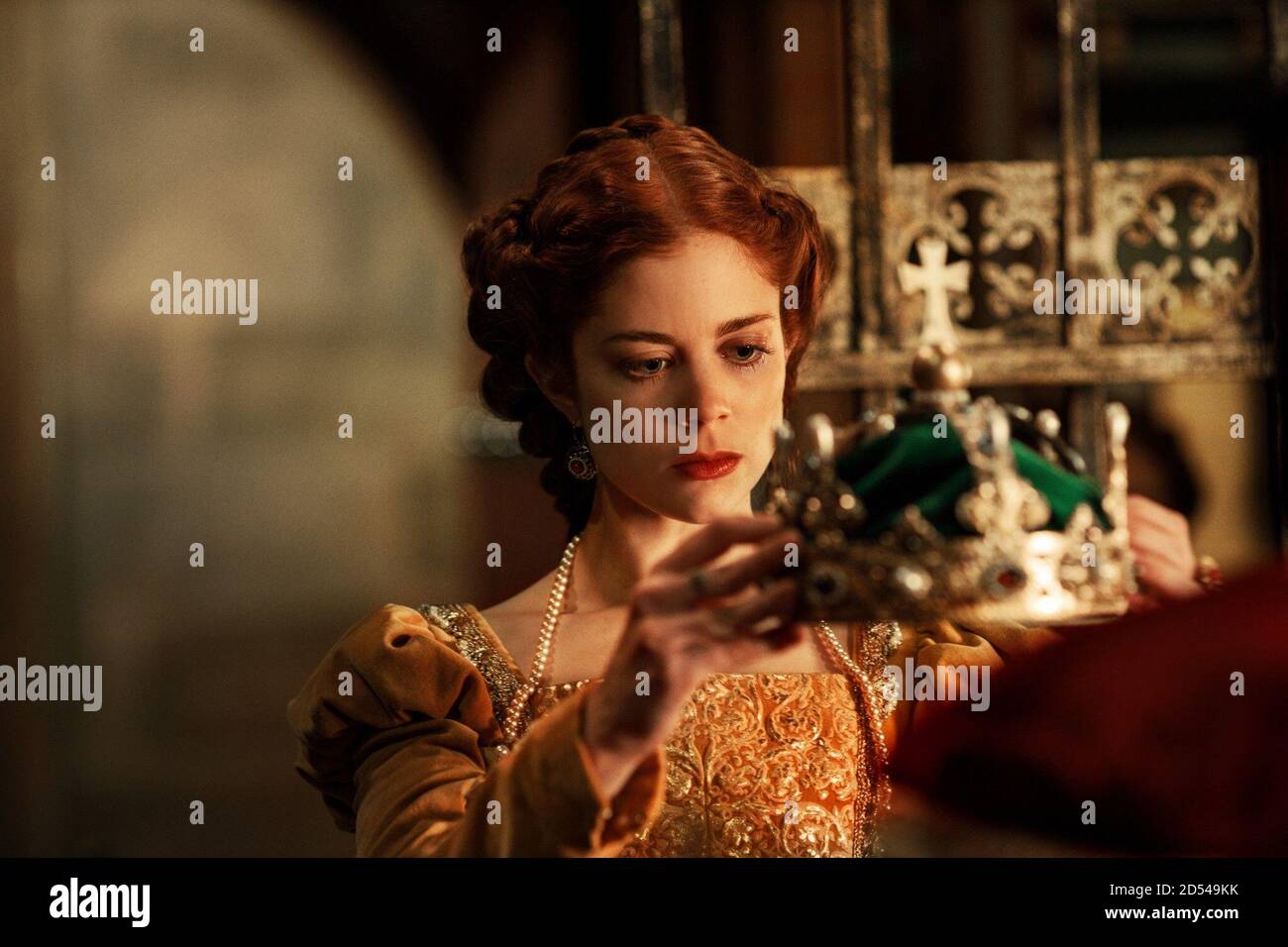 THE SPANISH PRINCESS, Charlotte Hope as Catherine of Aragon, Camelot ...