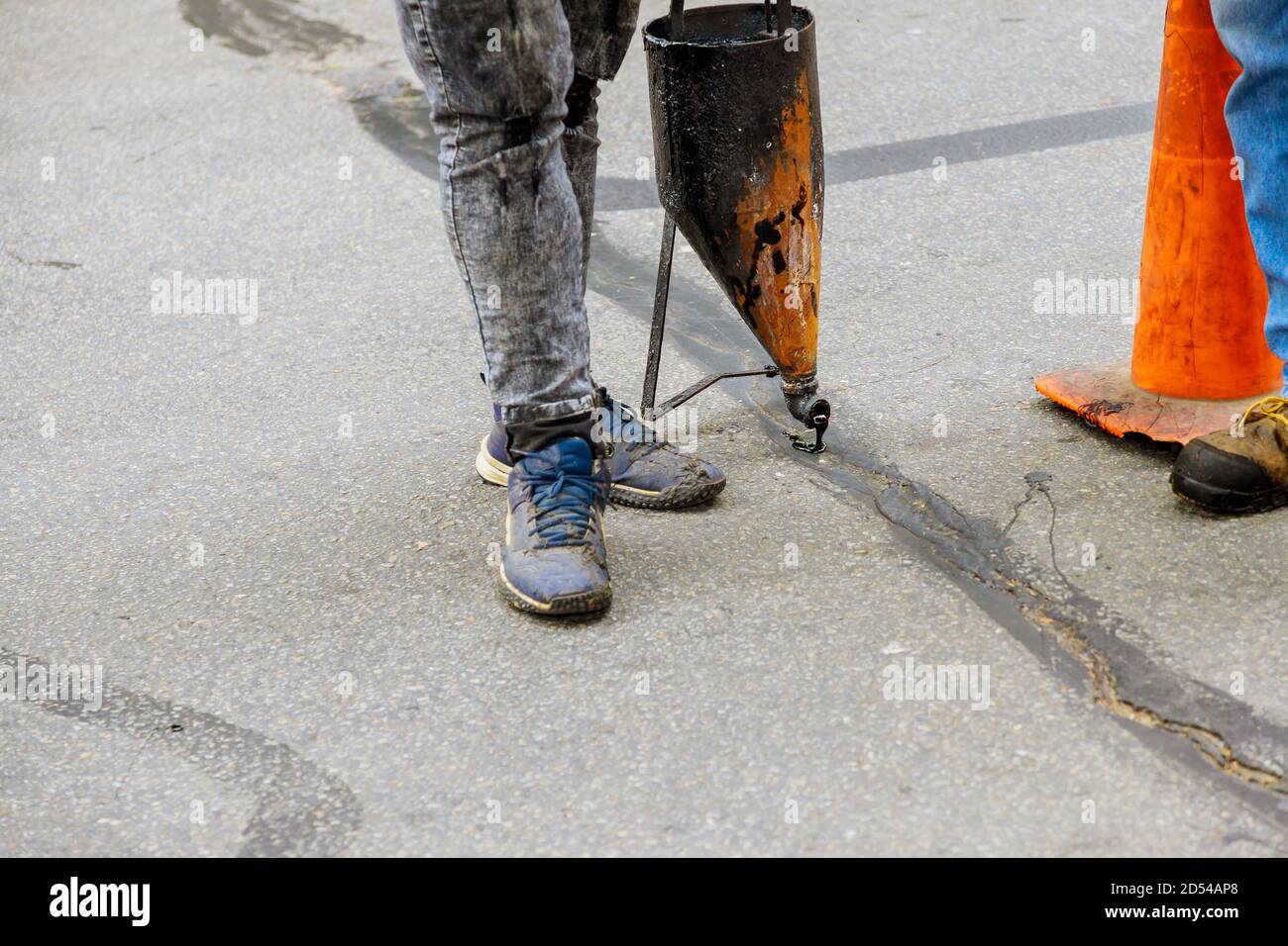 Asphalt crack filler asphalt crack repair, liquid, joint sealant joint ...