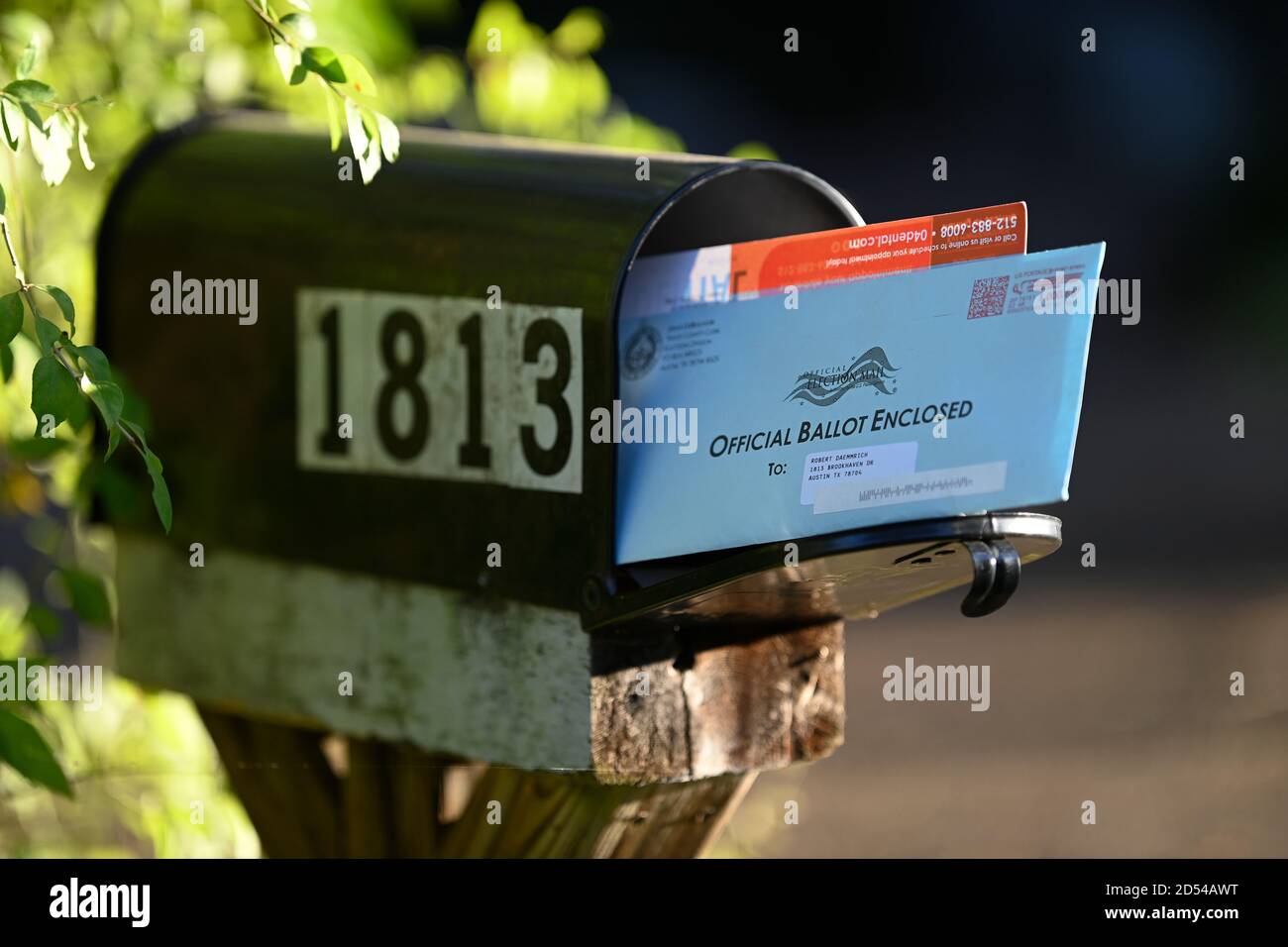 Curbside voting box hi-res stock photography and images - Alamy