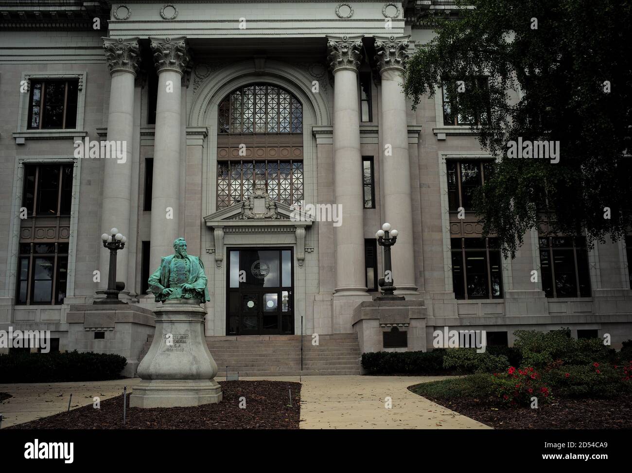 Bronze statue of Confederate general A.P. Stewart placed in front of ...