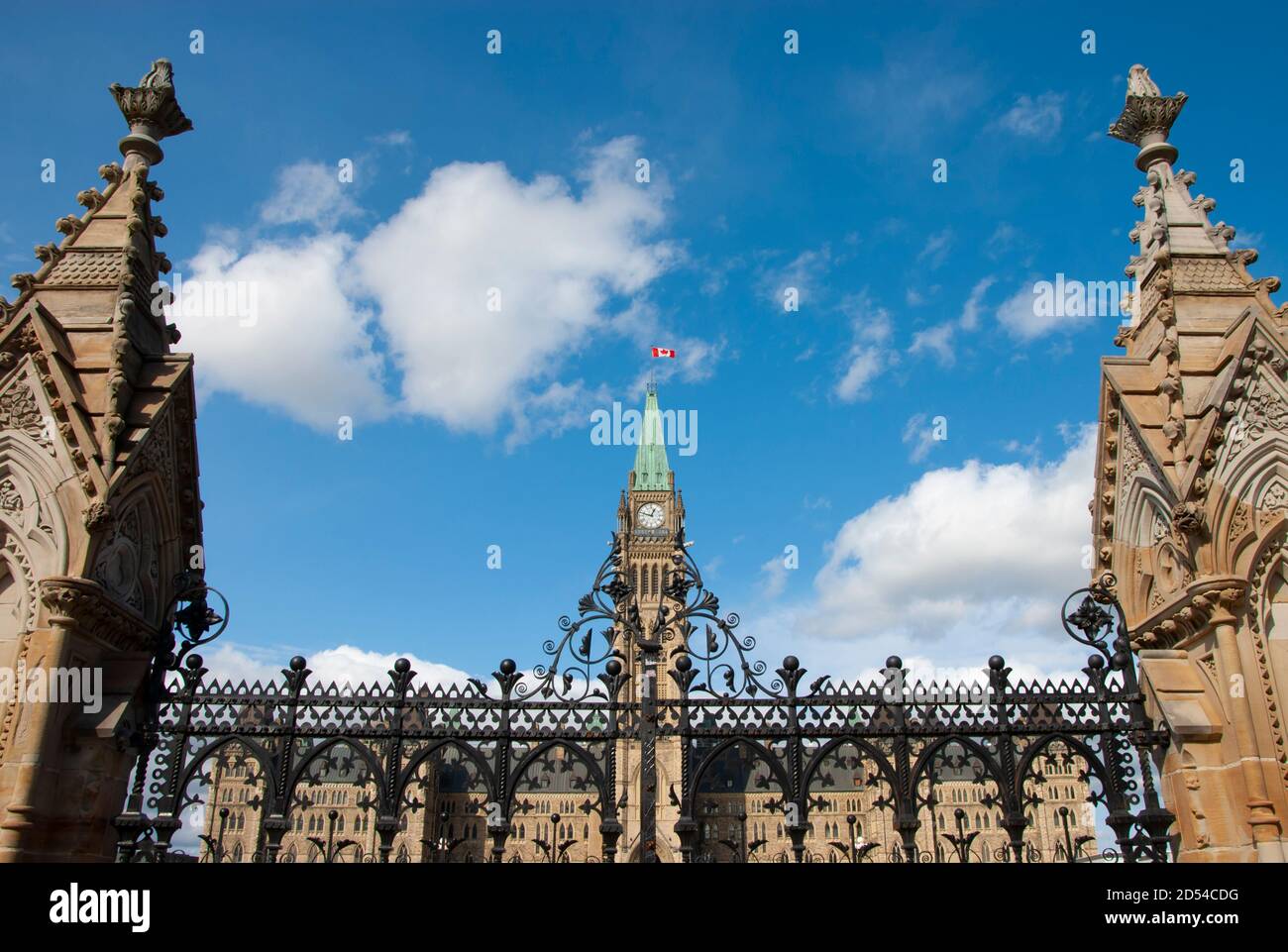 Parliament Building through the Main Gate, Ottawa, Ontario, Canada ...
