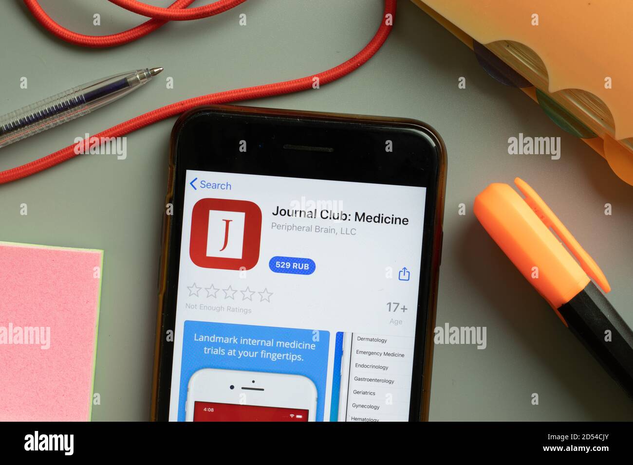 New York, USA - 29 September 2020: Journal Club Medicine mobile app ...