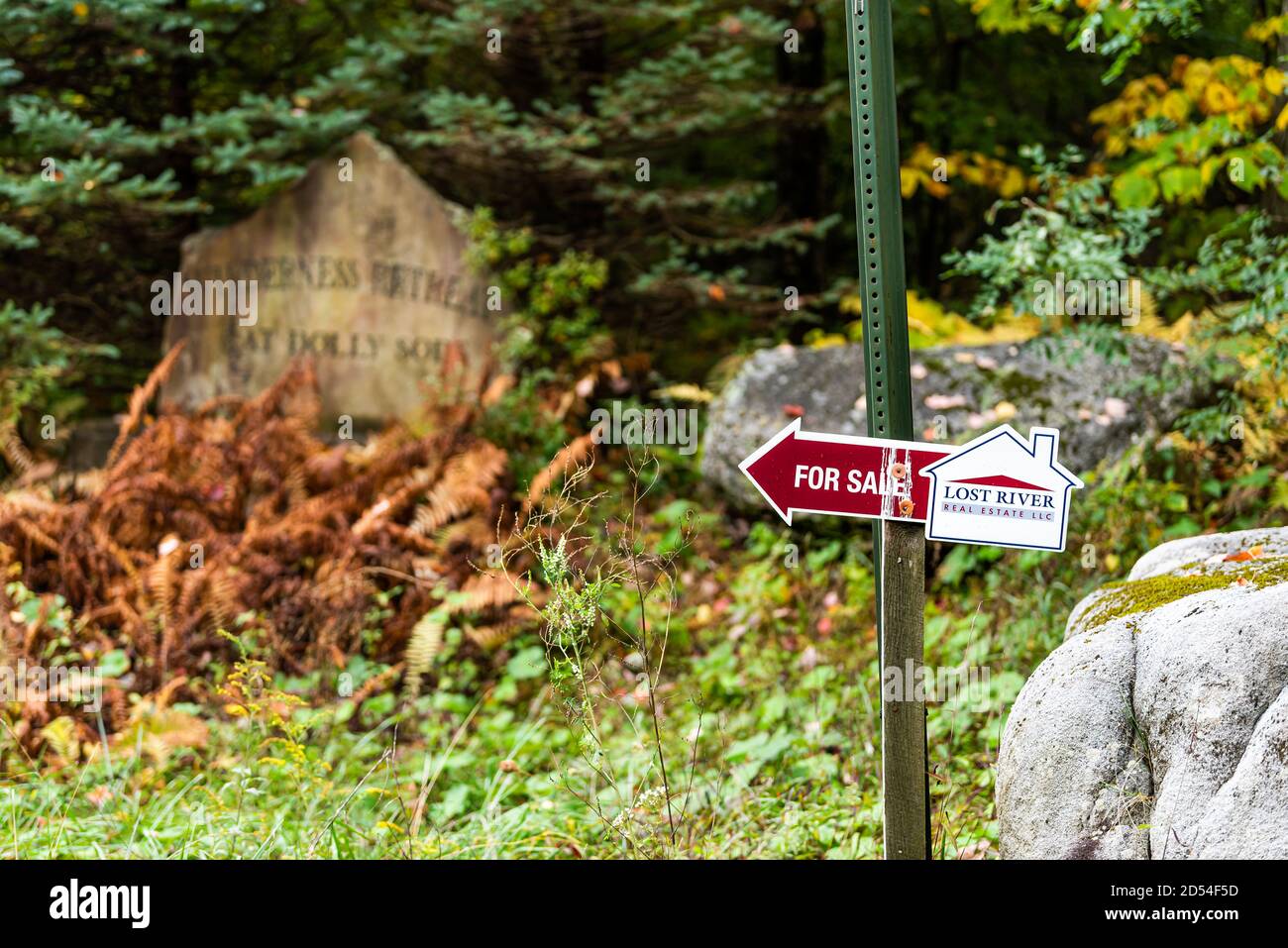 Lost property sign hi-res stock photography and images - Alamy