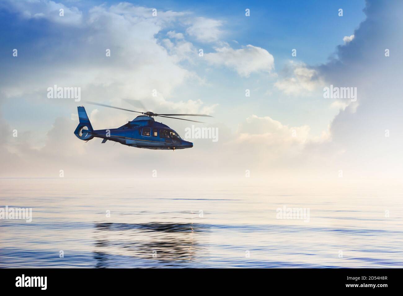 Helicopter passenger hi-res stock photography and images - Alamy