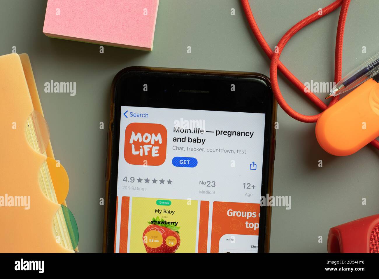 Mom logo hi-res stock photography and images - Alamy