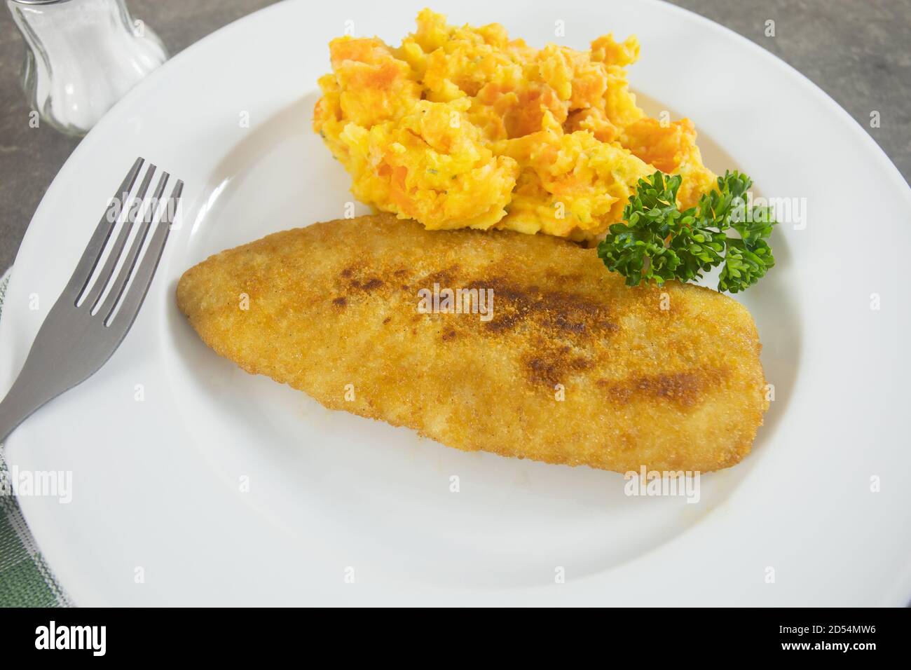 Breaded fish carrot hi-res stock photography and images - Alamy