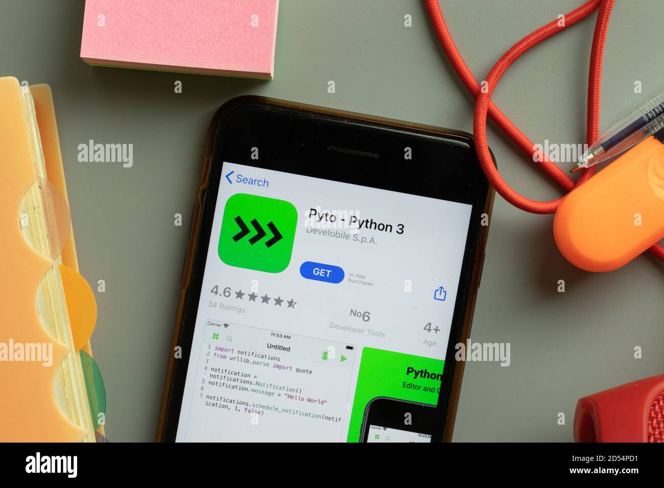 New York Usa 28 September 2020 Pyto Python 3 Mobile App Logo On Phone Screen Close Up