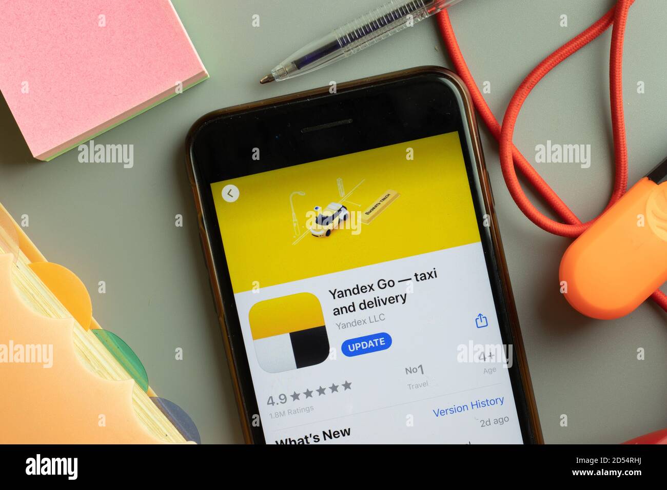 Yandex go app hi-res stock photography and images - Alamy