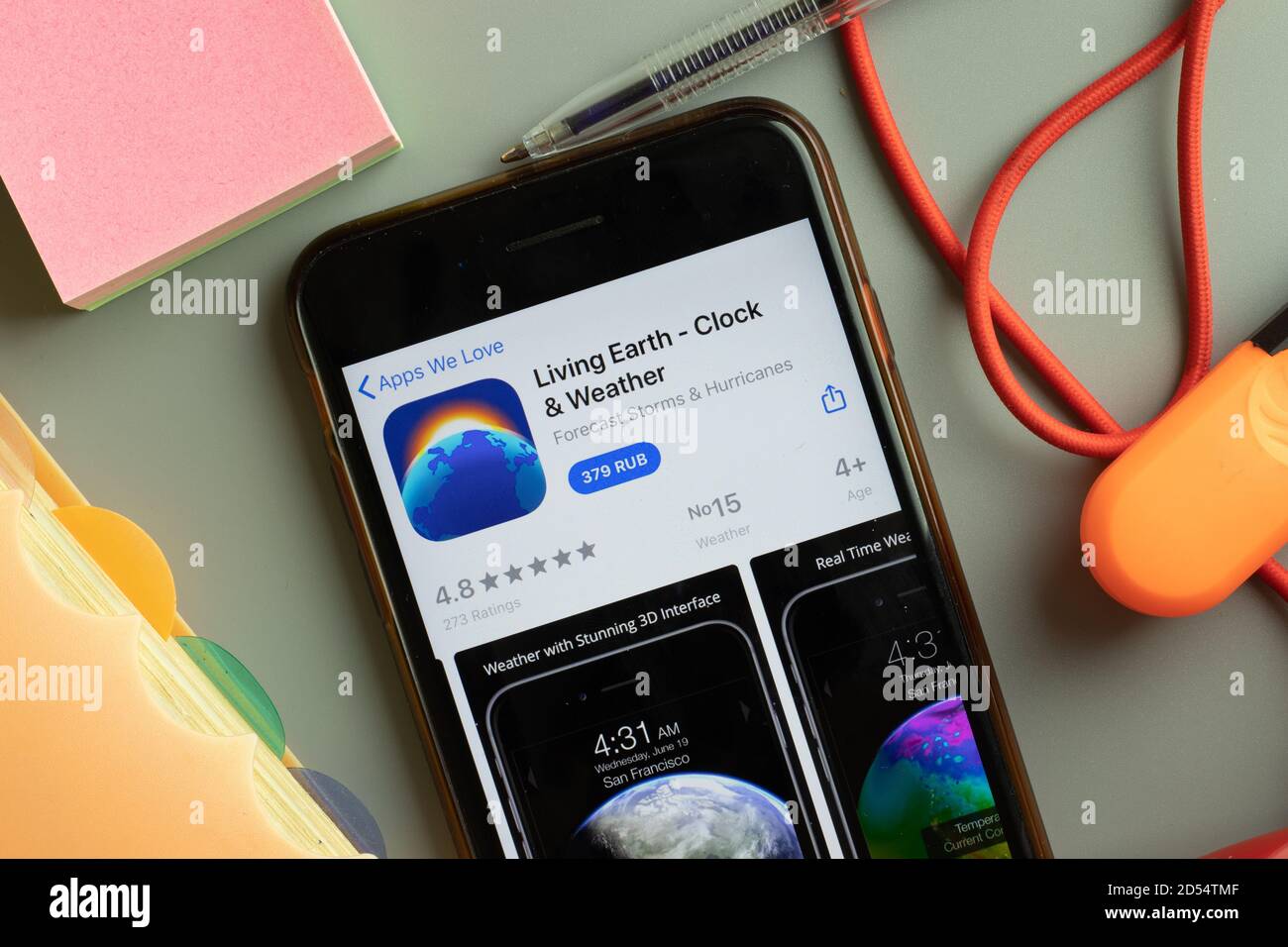 Mobile phone clock hi-res stock photography and images - Alamy