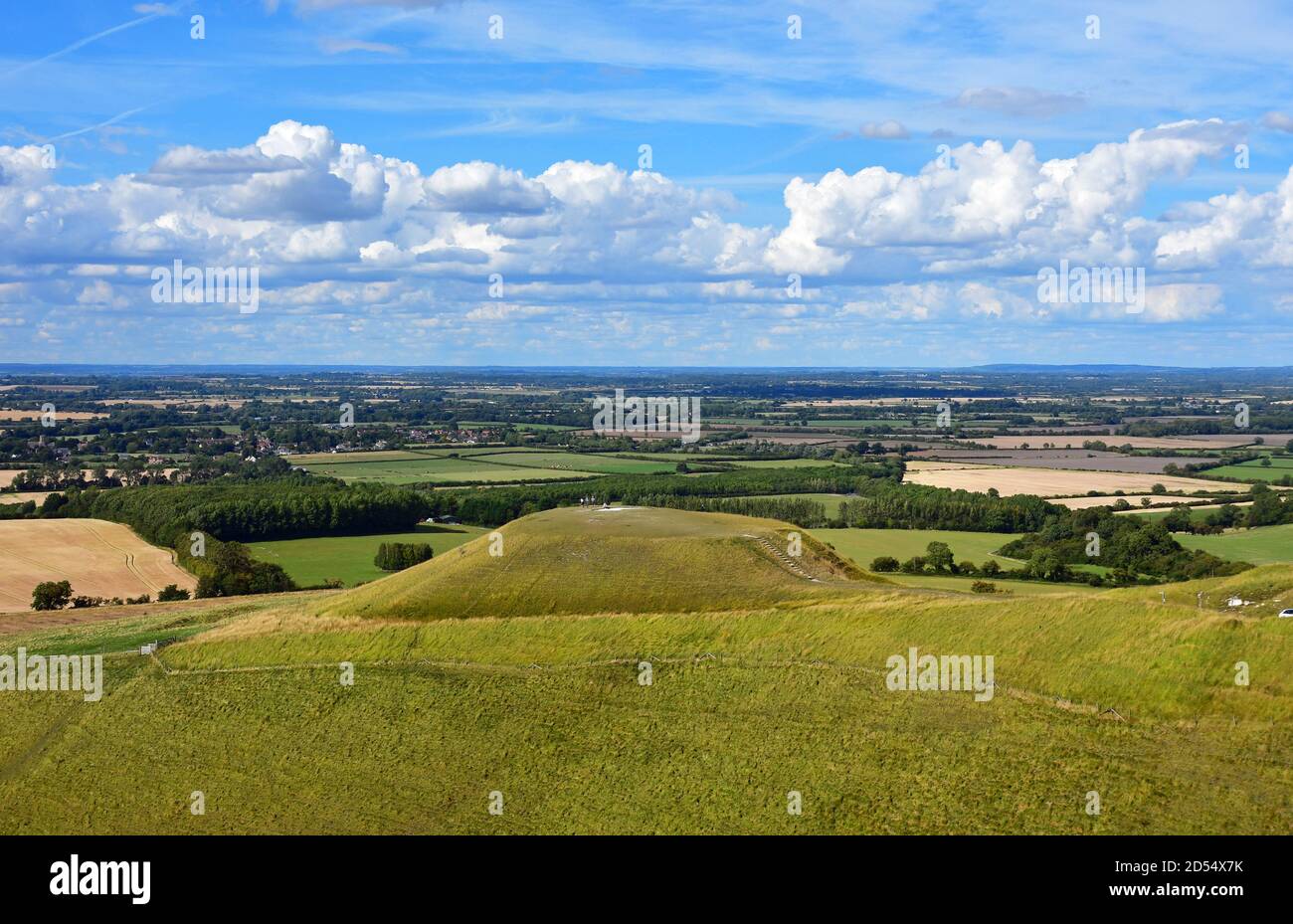 Dragon hill iron age hi-res stock photography and images - Alamy