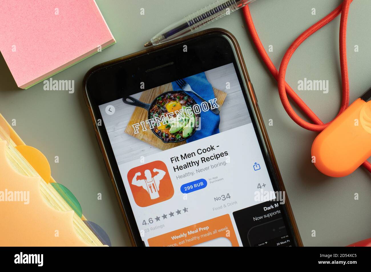 New York, USA - 27 September 2020: Fit Men Cook Healthy Recipes mobile ...