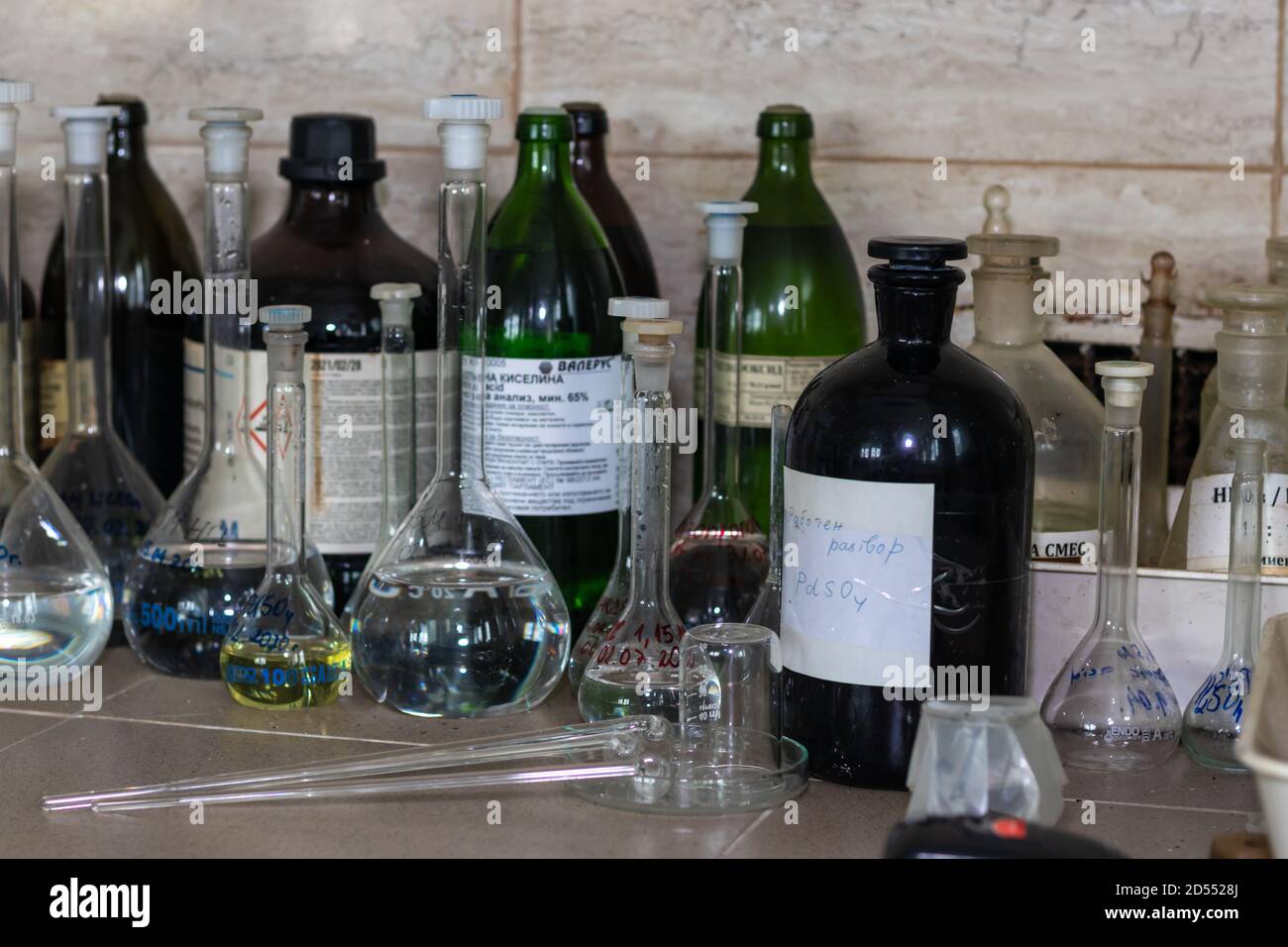 View over physico-chemical laboratory equipment Stock Photo - Alamy