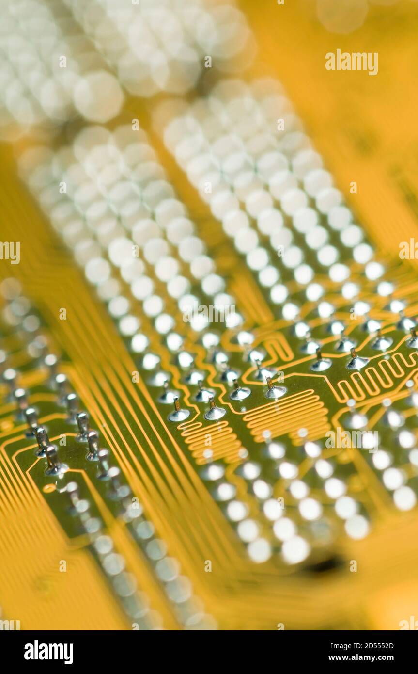 Yellow capacitor hi-res stock photography and images - Alamy