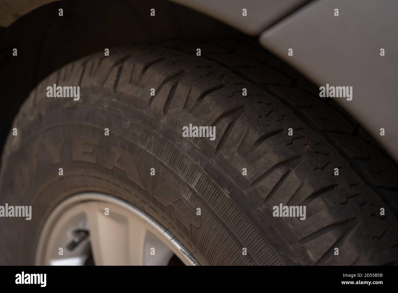 Fast driving angle hi-res stock photography and images - Alamy