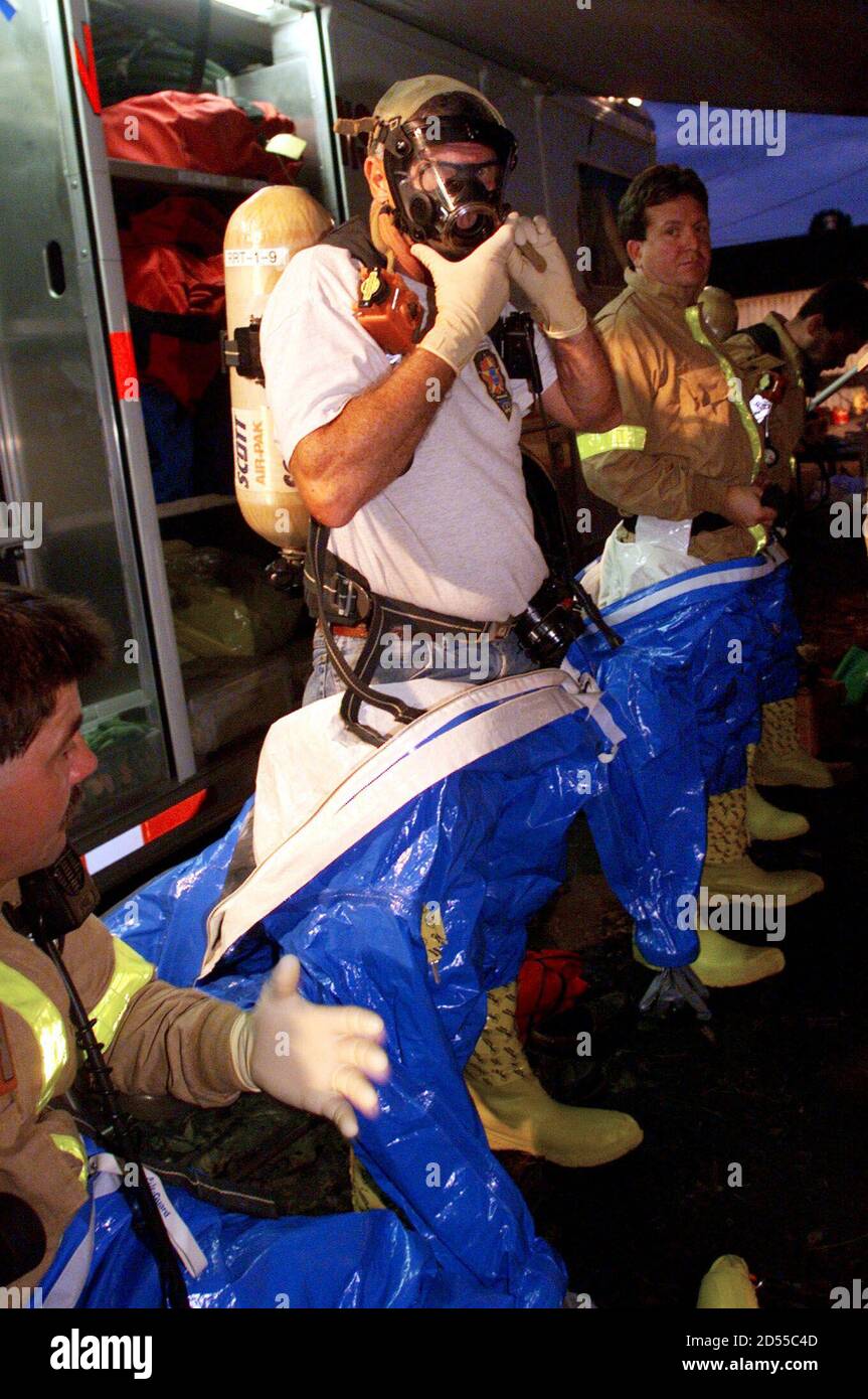 Hazardous chemicals fire department hi-res stock photography and images ...