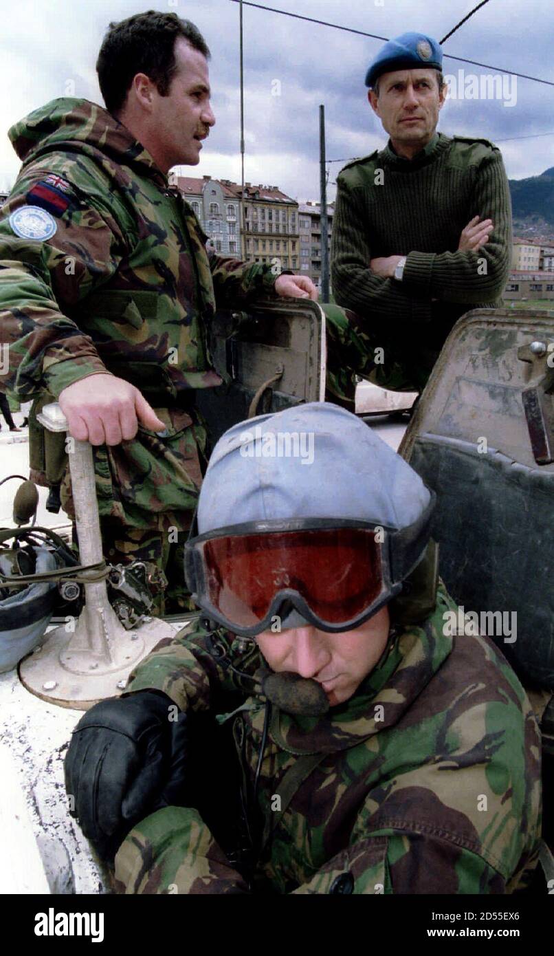 General Sir Michael Rose High Resolution Stock Photography and Images ...