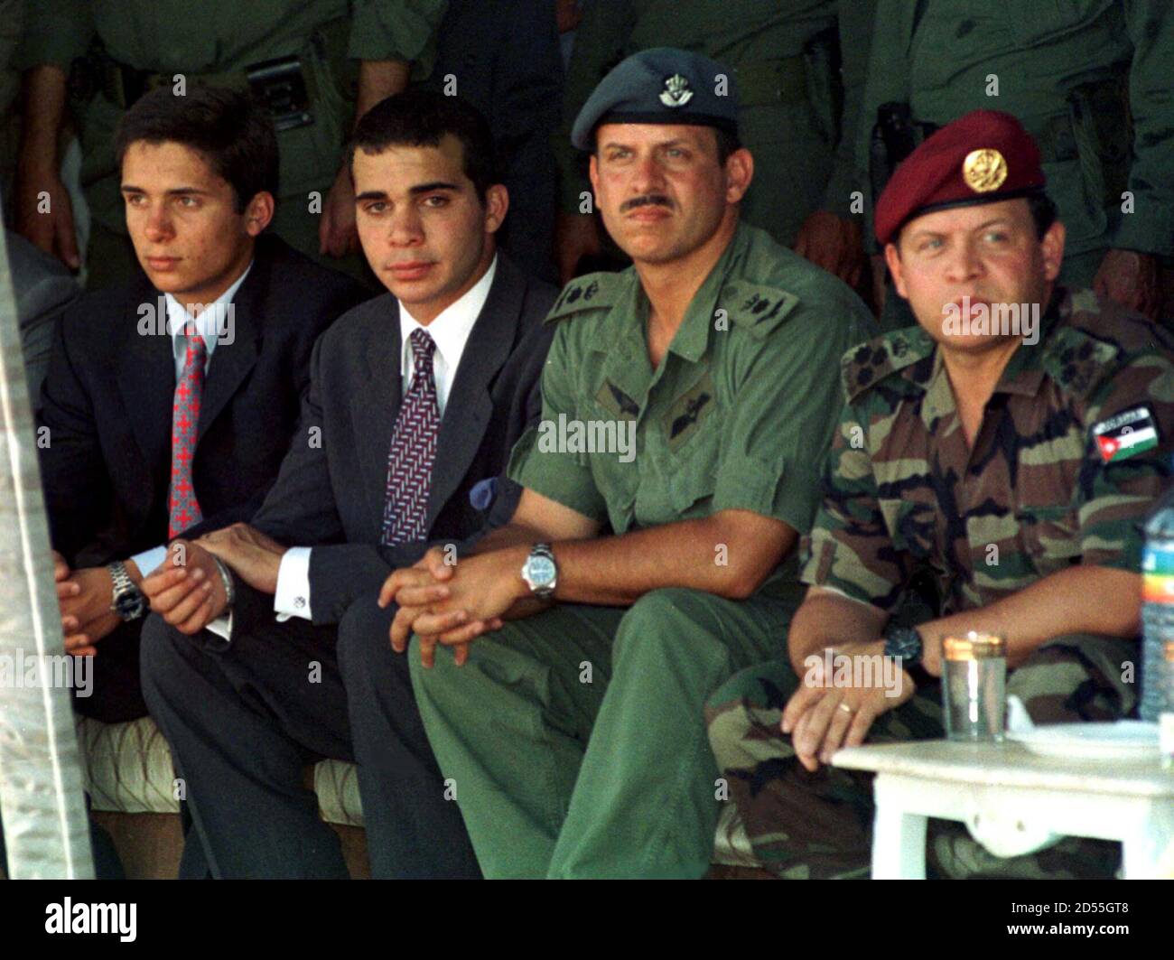 Royal hashemite crown hi-res stock photography and images - Alamy