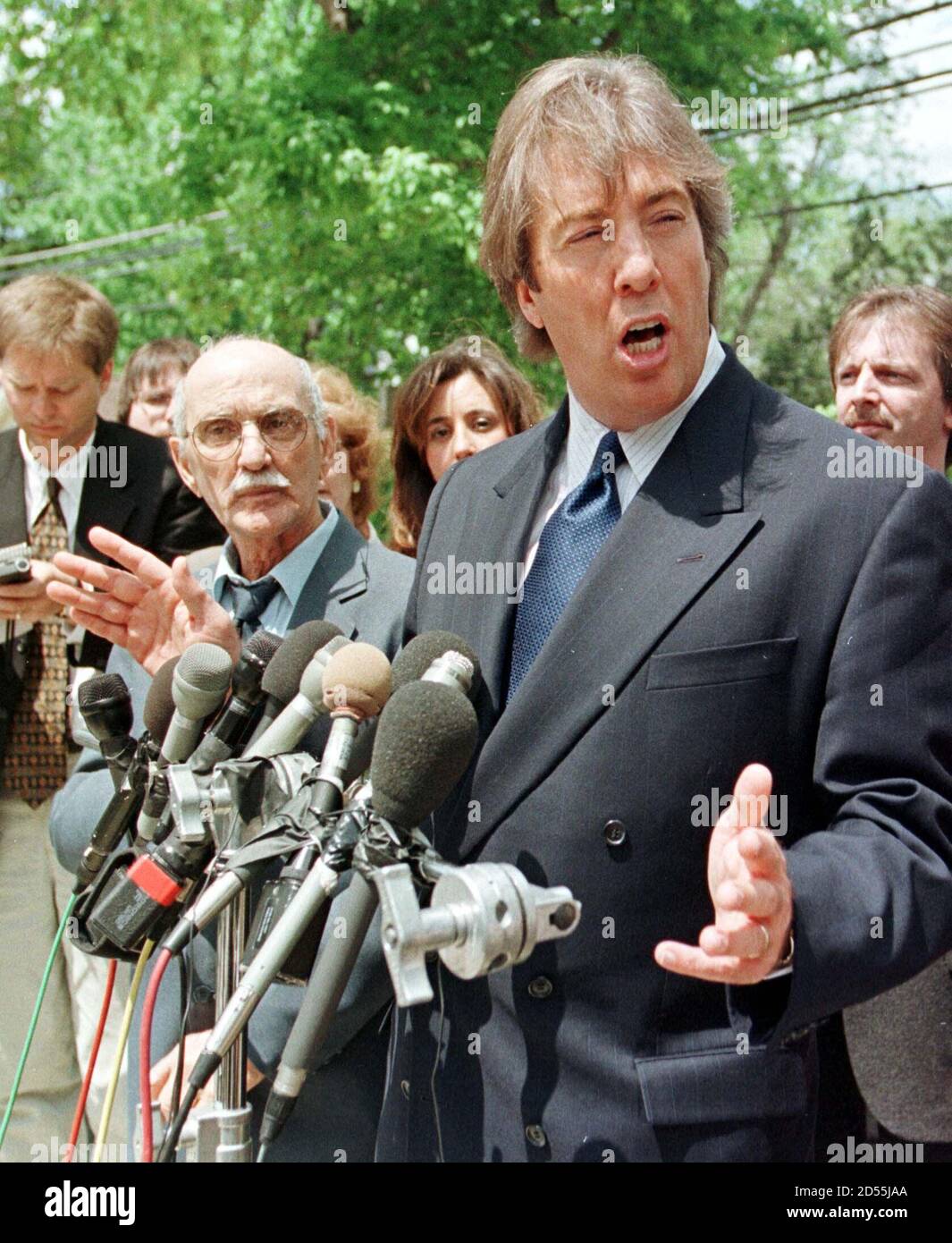 Geoffrey fieger hi-res stock photography and images - Alamy