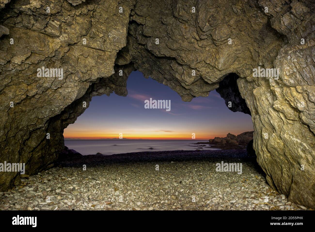 Rock grotto hi-res stock photography and images - Alamy