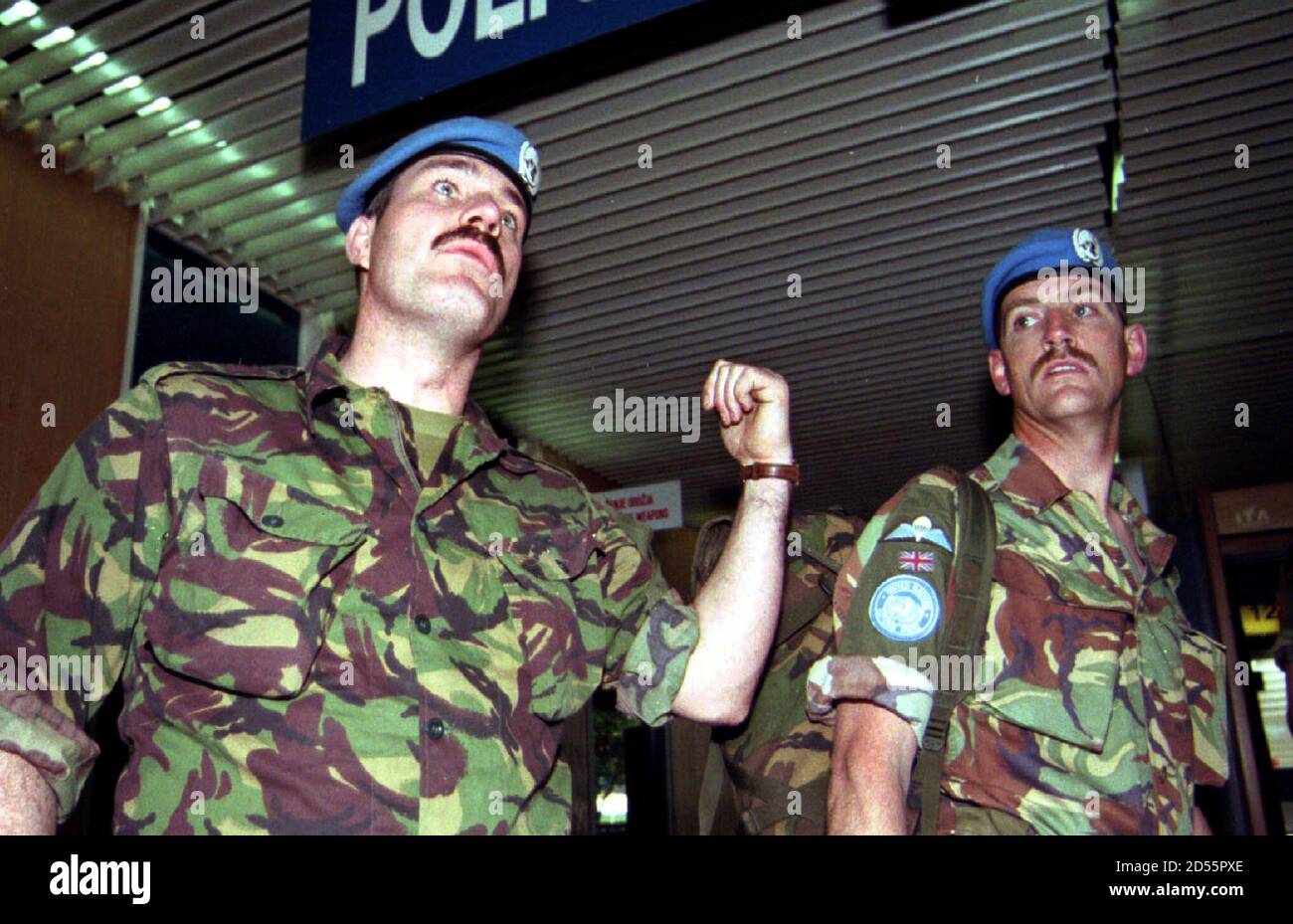 Un troops yugoslavia hi-res stock photography and images - Alamy