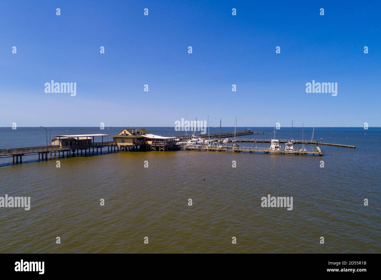 The Fairhope, Alabama municipal pier Stock Photo - Alamy