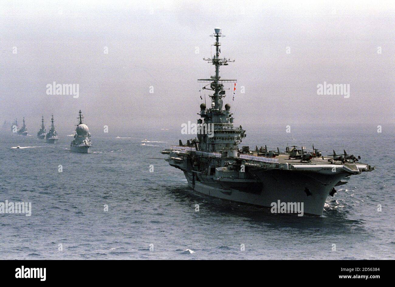 French aircraft carrier clemenceau hi-res stock photography and images ...