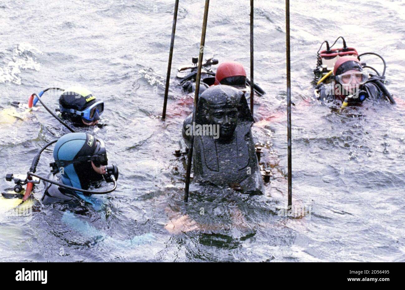 Exploring underwater archeology hi-res stock photography and images - Alamy