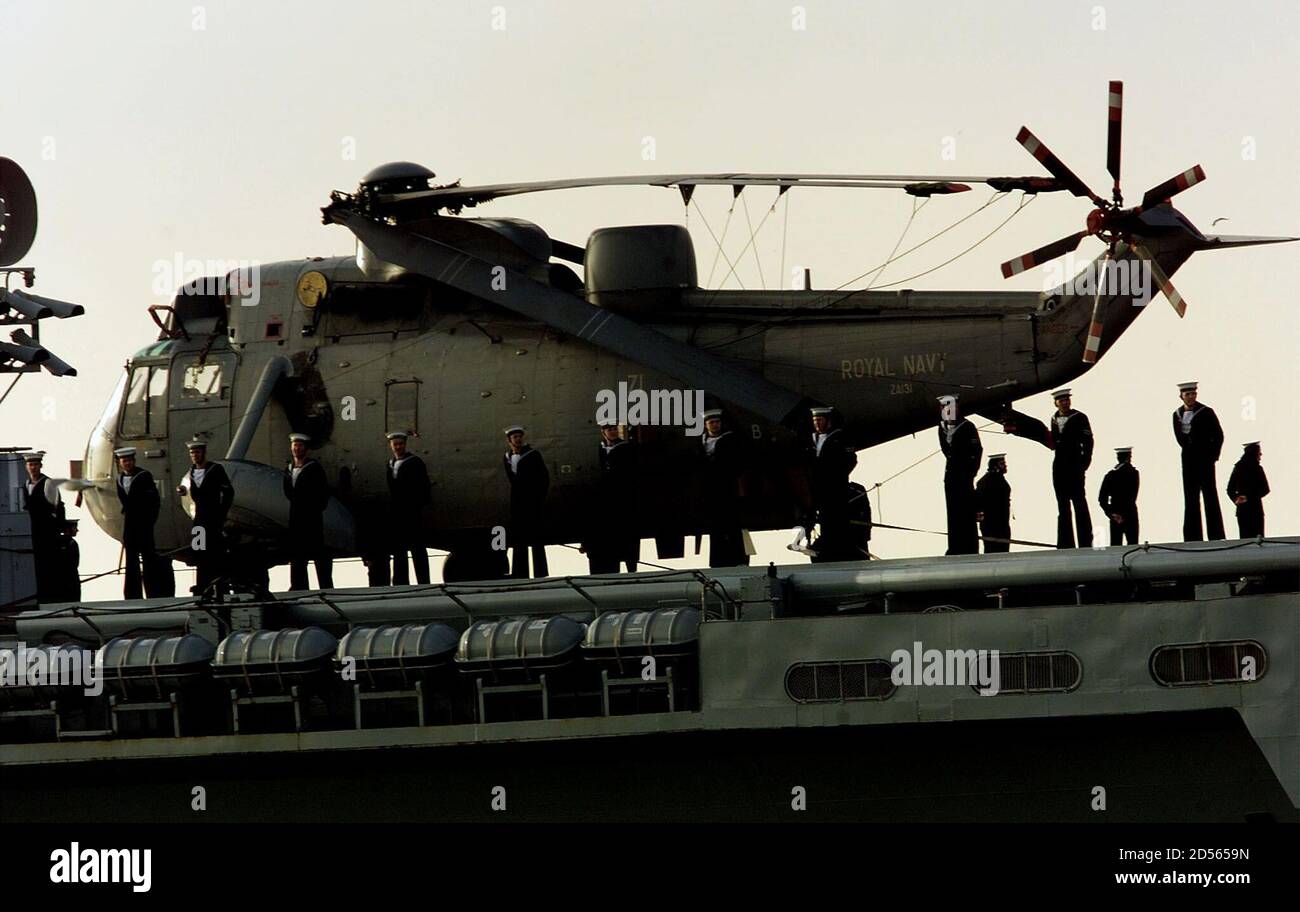 From hms invincible hi-res stock photography and images - Alamy