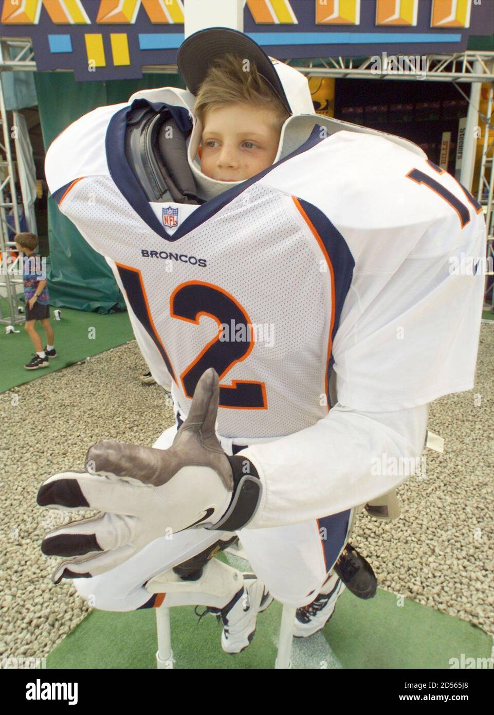 Shoulder pads hi-res stock photography and images - Alamy