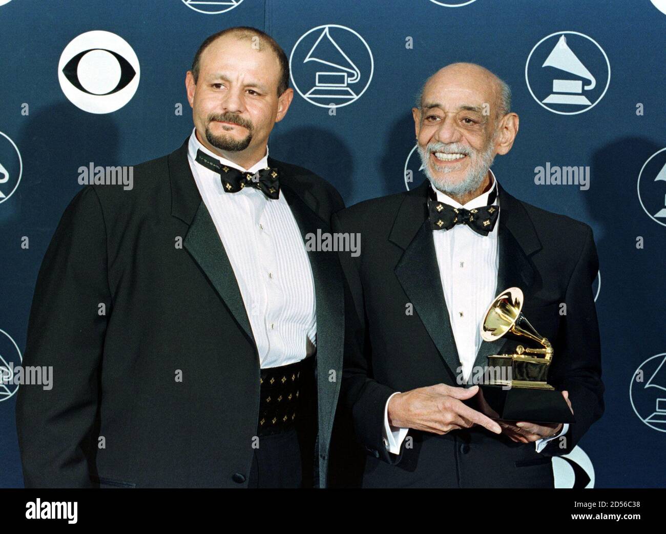 Grammy lifetime achievement award hi-res stock photography and images ...